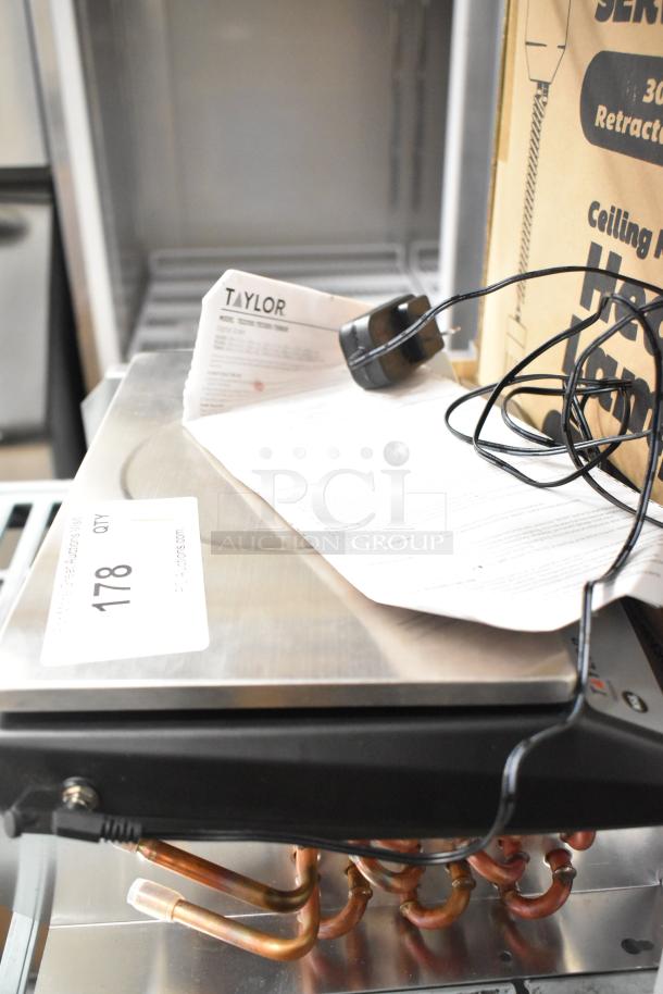Taylor Te22os Countertop Scale. | #0178