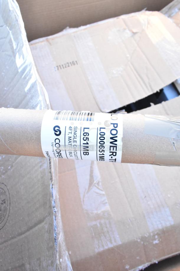 10 Brand New Scratch And Dent! Items Including | #0256