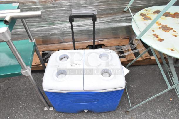 Rubbermaid White And Blue Poly Portable Ice | #0333